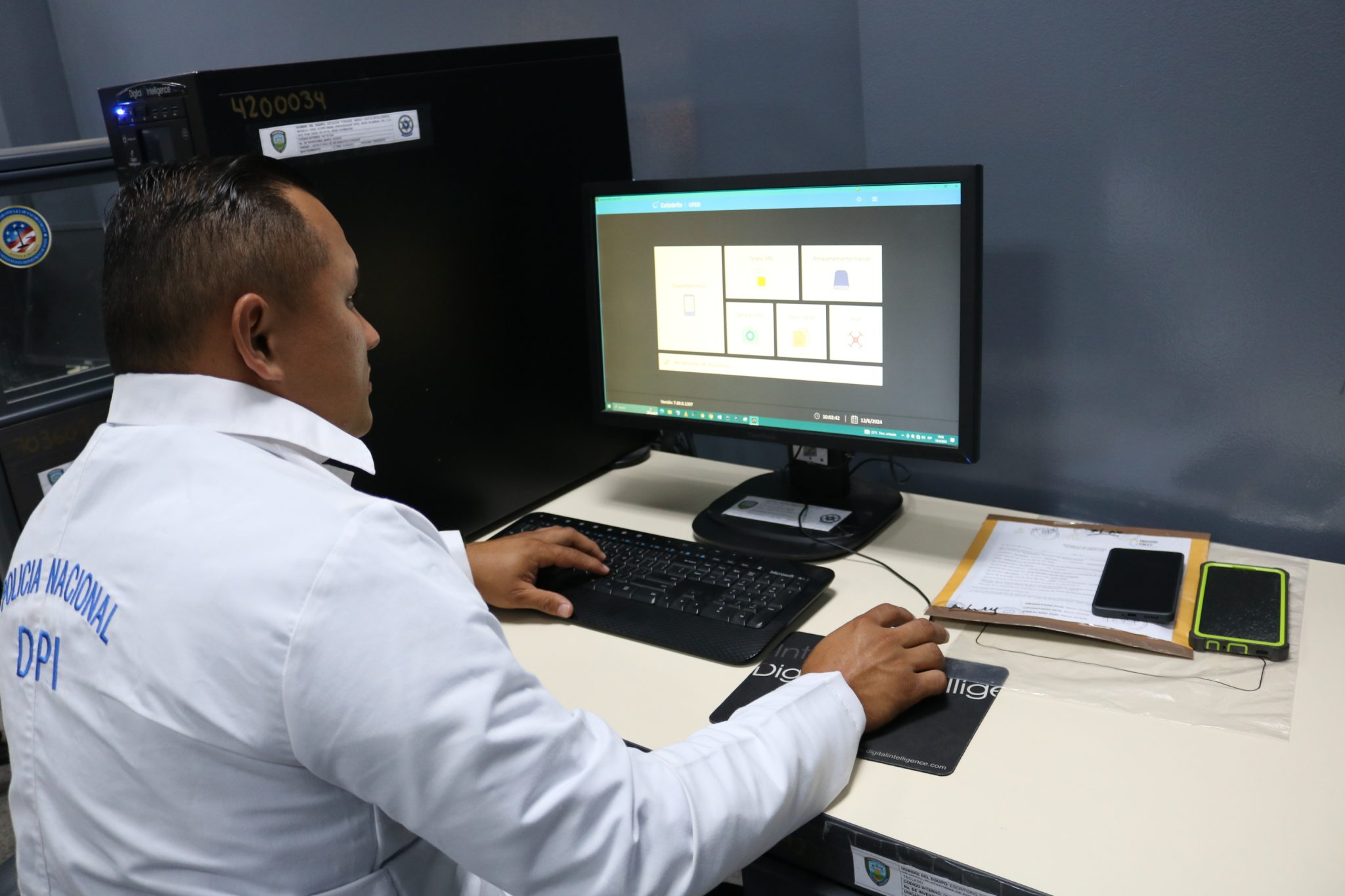 LABORATORIO DE DACTILOSCOPIA FORENSE – Dirección Policial de ...